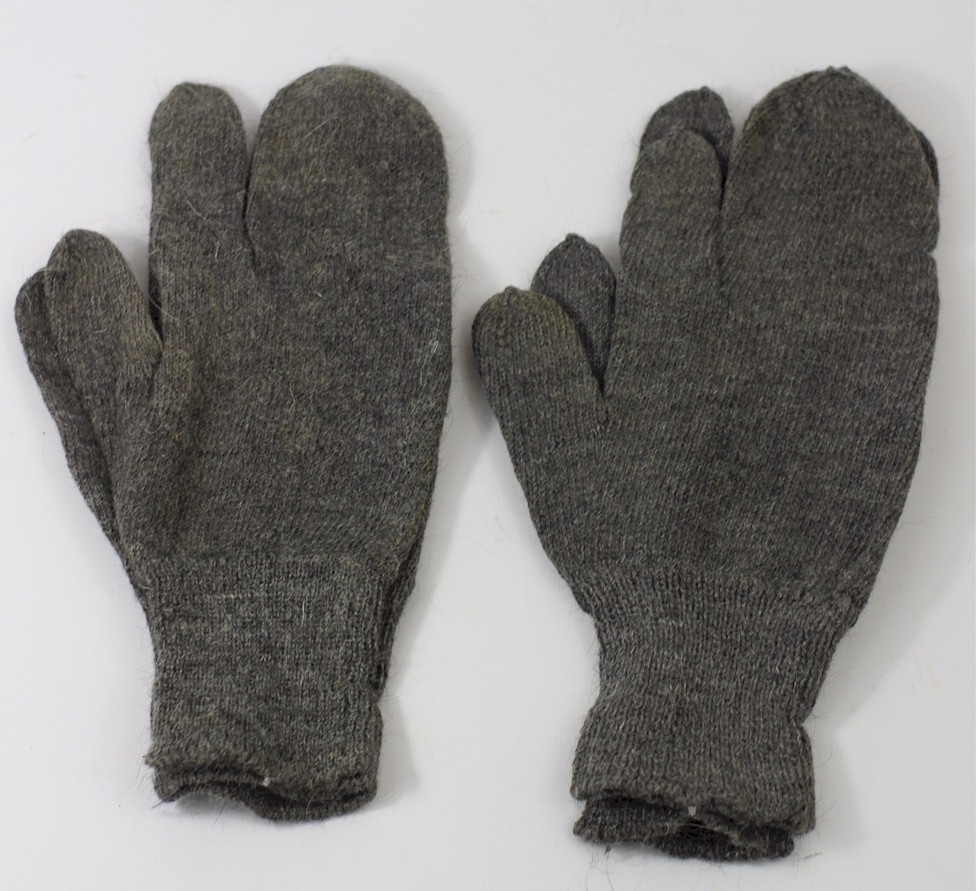 German wool gloves store